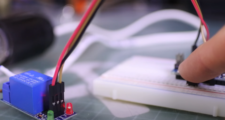 Arduino Relay for Beginners: Control High-Voltage Circuits - NerdyTechy