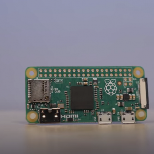 Raspberry Pi Pico Review: Computer the Size of a Finger - NerdyTechy