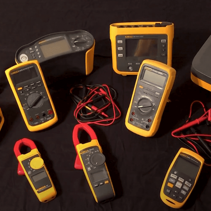 How to Use a Multimeter: Guide for Beginners - NerdyTechy